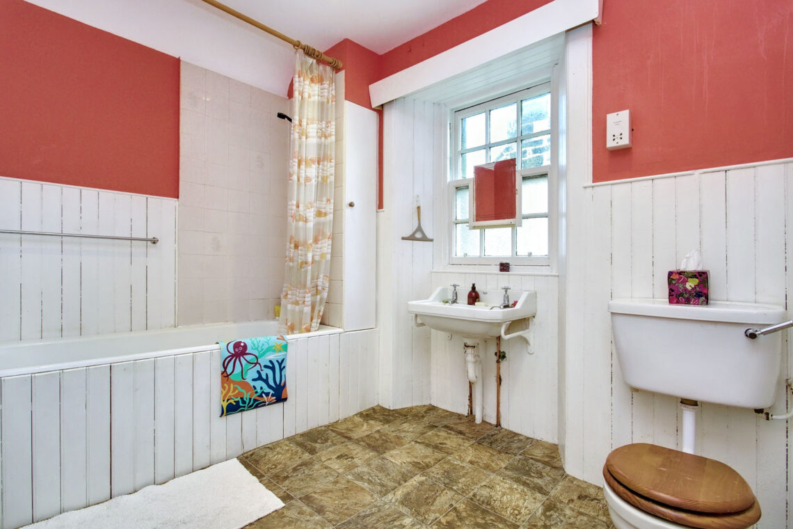 The Old School House, 4 The Loan, Torphichen, EH48 4NF – Liddle & Anderson